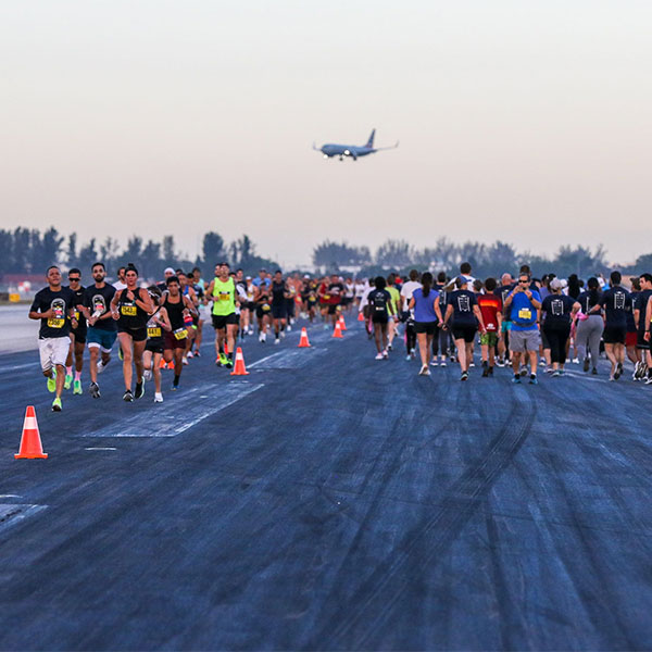 MIA | MIAMI INTERNATIONAL AIRPORT - MIA Runway 5K